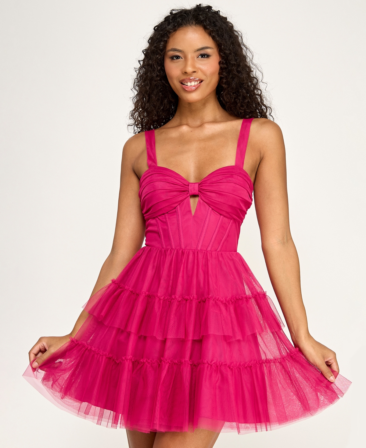 Click here for Seni & Cade Juniors Sweetheart Neck Tiered Skirt D... prices