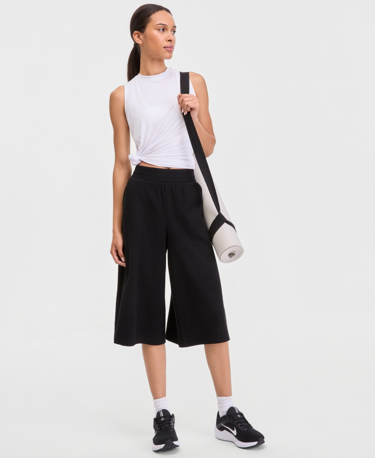 Click here for Id Ideology Womens Ribbed Wide-Leg Cropped Pull-On... prices