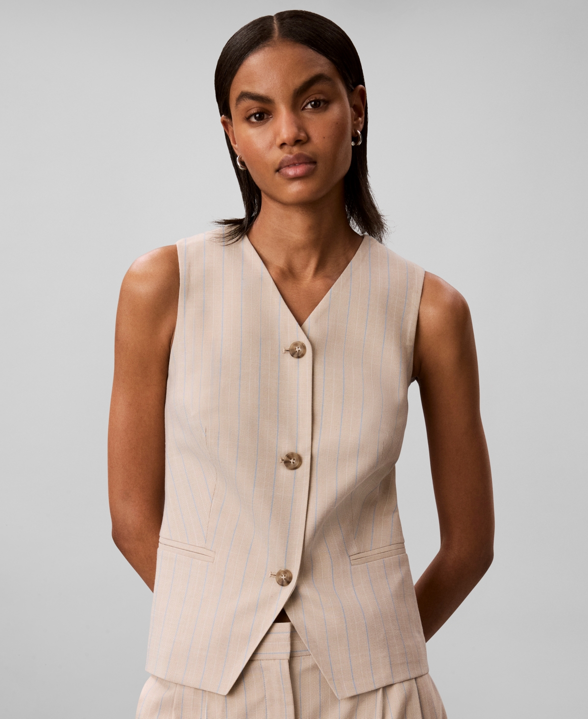 Click here for Calvin Klein Womens Sleeveless V-Neck Tailored Ves... prices