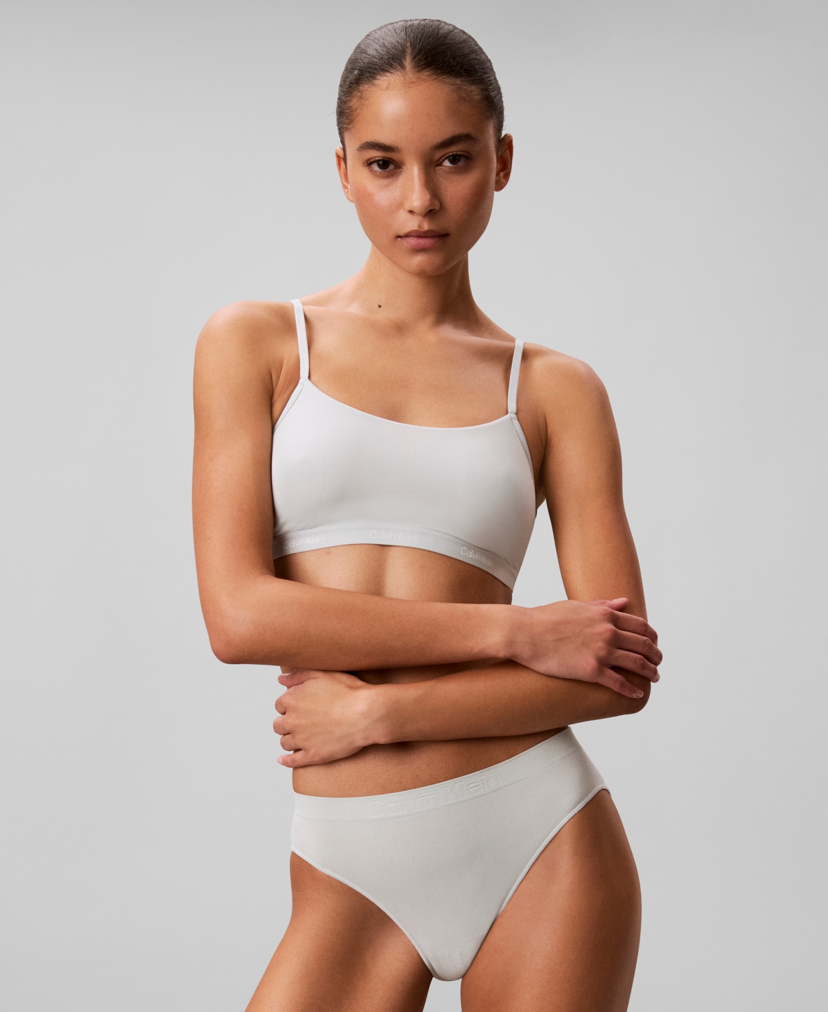 Click here for Calvin Klein Womens Form To Body Lightly Lined Bra... prices