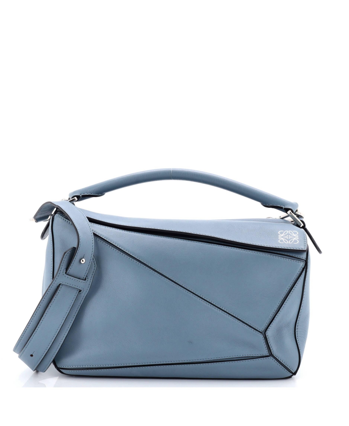 Click here for Pre-Owned Loewe Medium Puzzle Bag Leather - Blue prices