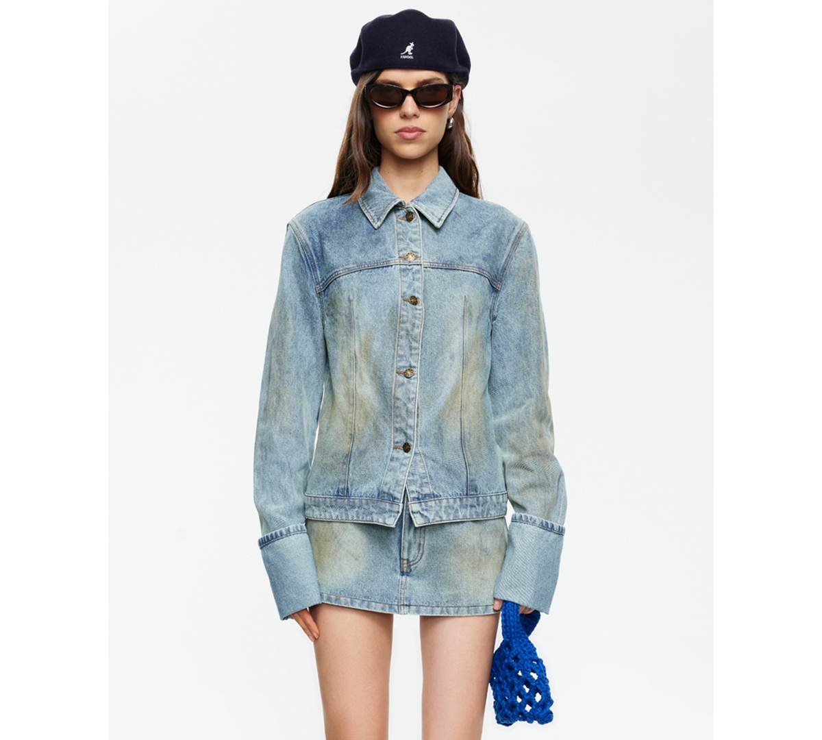 Click here for Lioness Womens The Bronx Spread Collar Button-Fron... prices