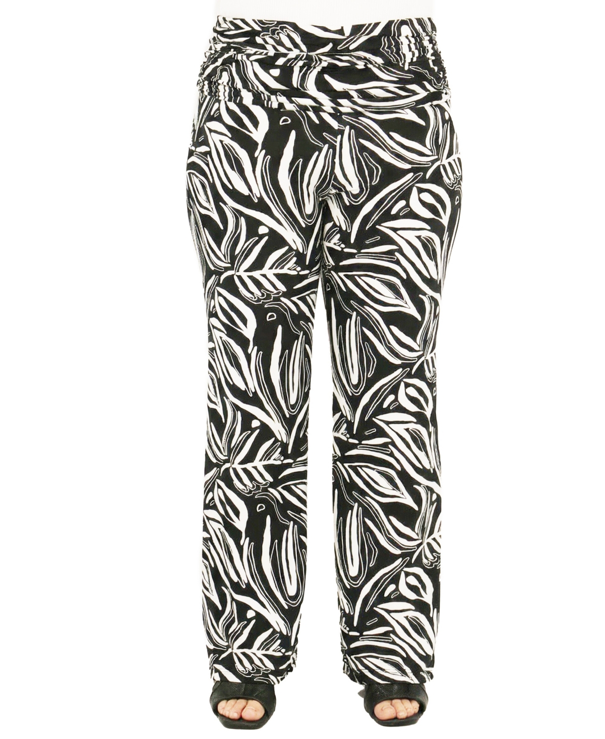 Click here for 24seven Comfort Apparel Plus Size Essential Curvy... prices