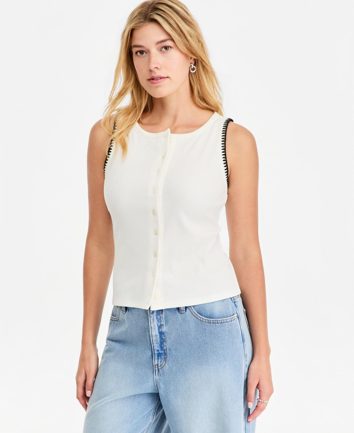 Click here for On 34th Womens Sleeveless Rib-Knit Whipstitch Butt... prices