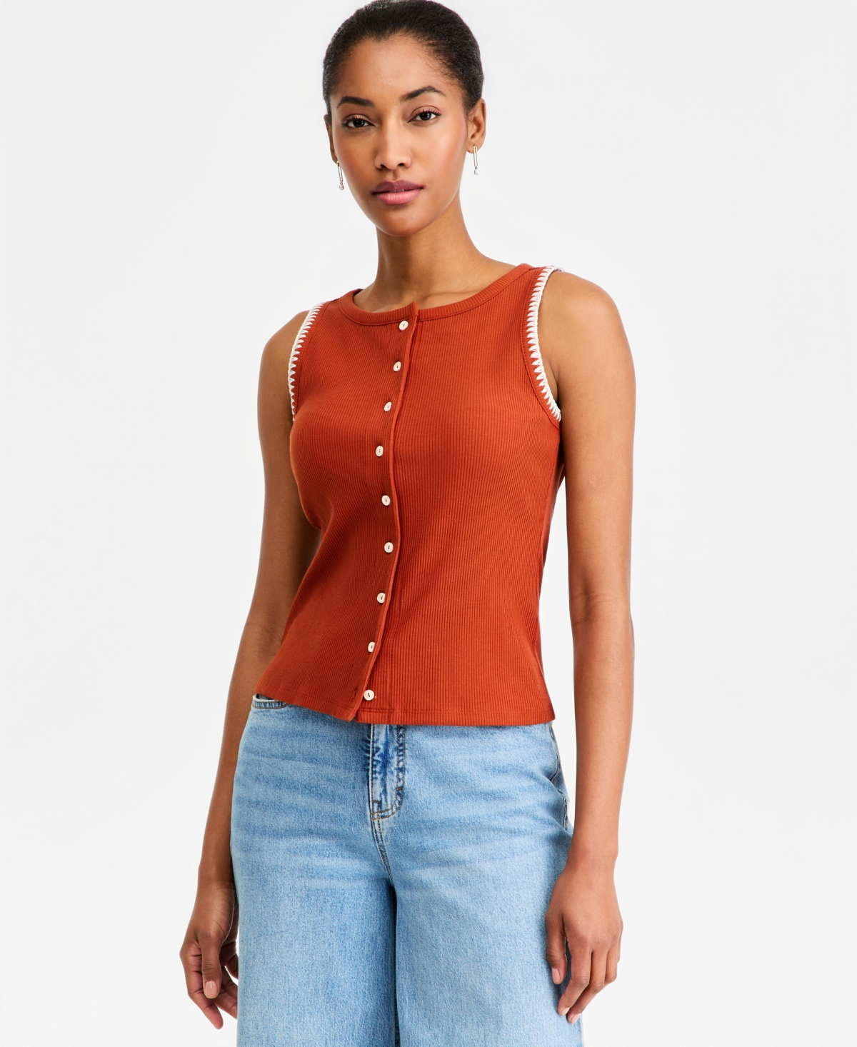 Click here for On 34th Womens Sleeveless Rib-Knit Whipstitch Butt... prices