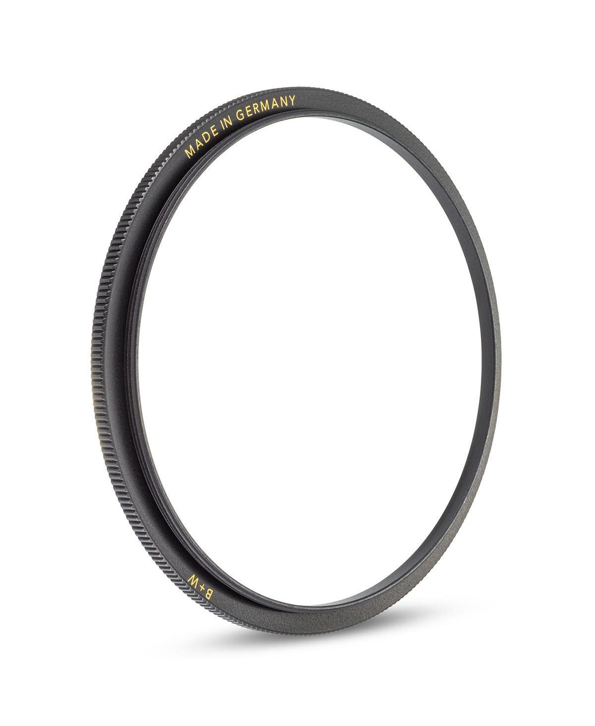 Click here for B + W Stepdown Ring 82mm to 72mm (Brass) - Black prices