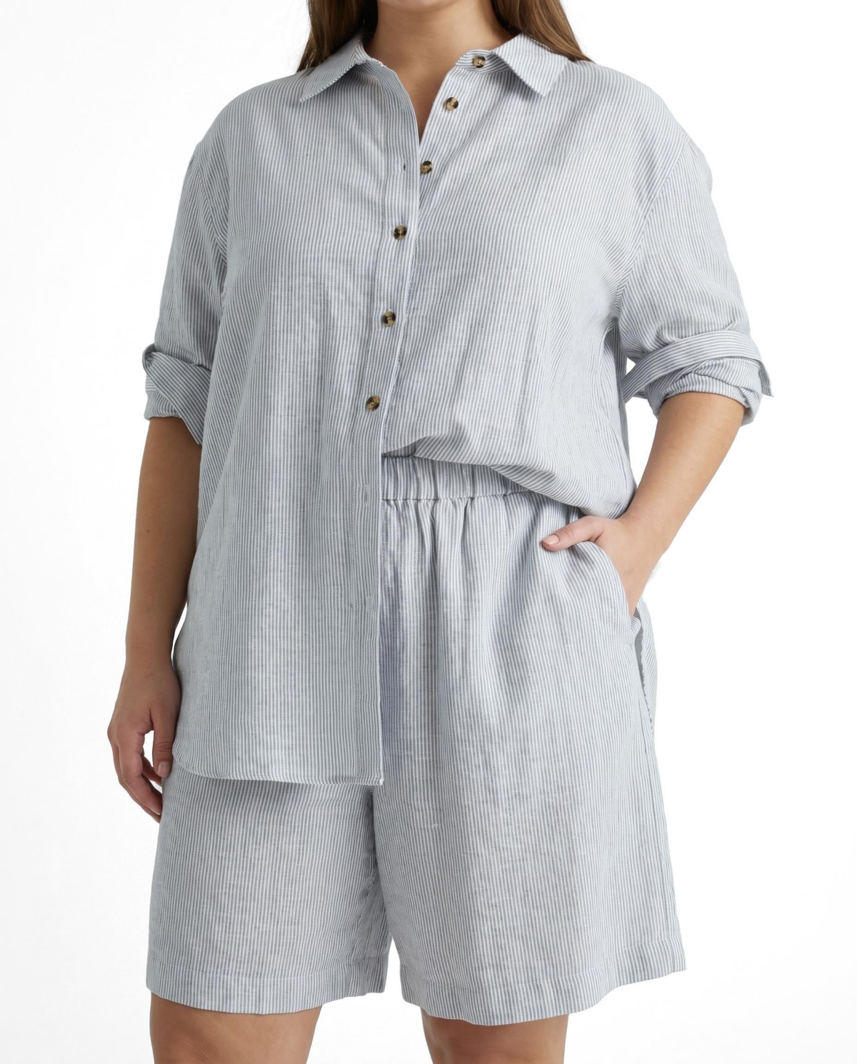 Click here for Universal Standard Plus Size Dawn Linen Hi Low Tun... prices