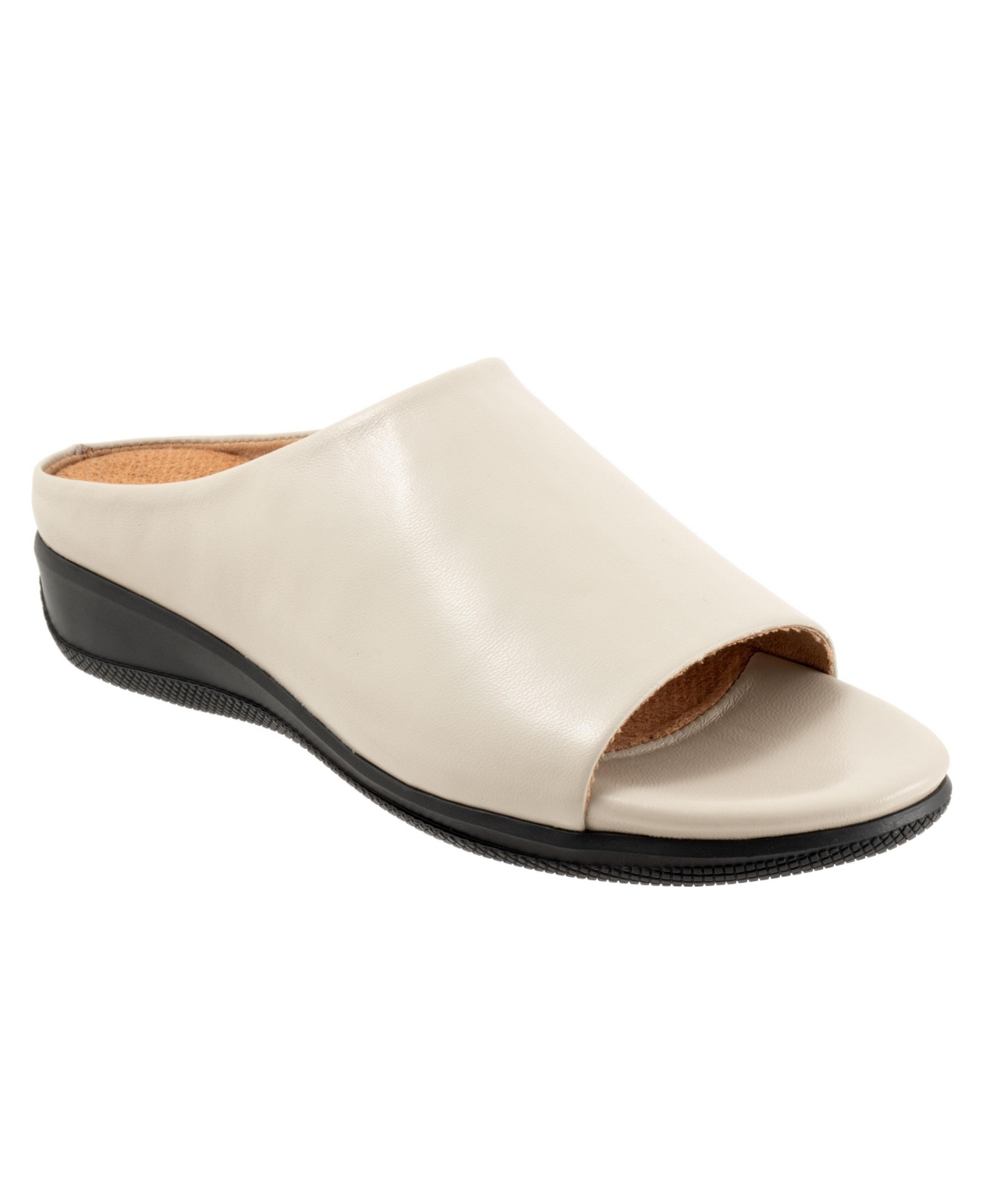 Click here for Softwalk Womens Turner Sandal - Ivory prices