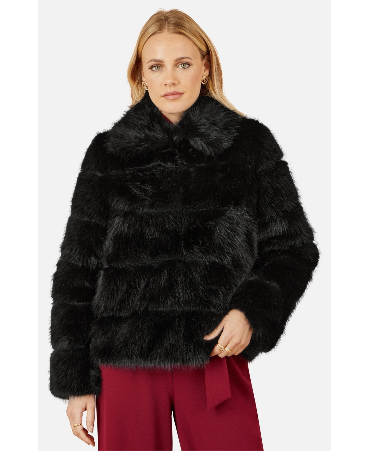 Click here for Yumi Womens Luxe Faux Fur Coat - Black prices