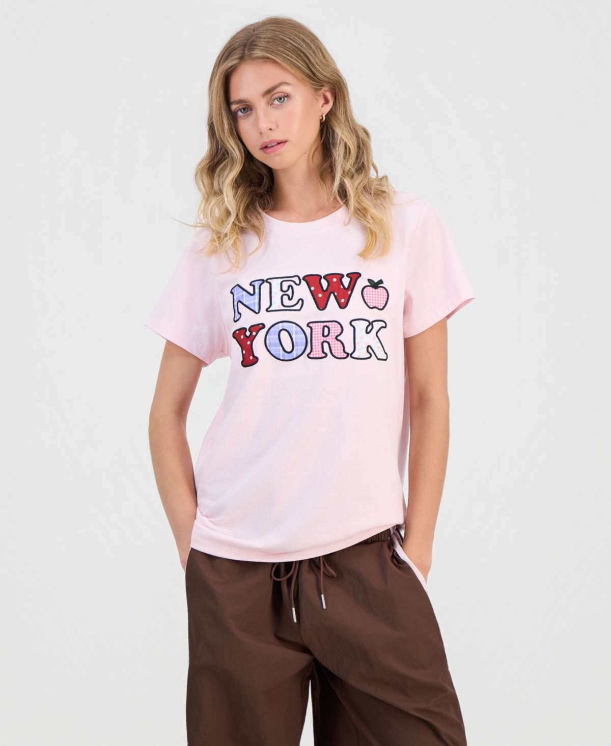 Click here for Freeze 24-7 Juniors Applique New York Graphic T-Sh... prices