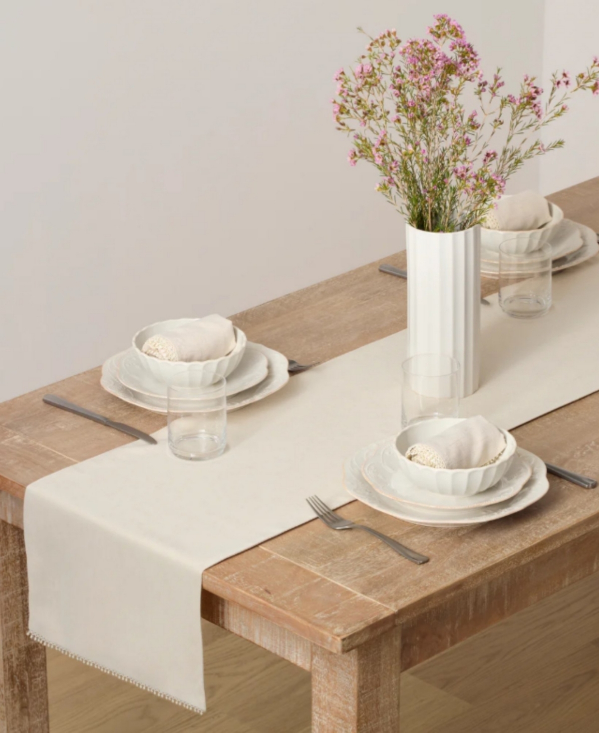 Click here for Lenox French Perle Solid Runner  14 x 90 - Natural prices