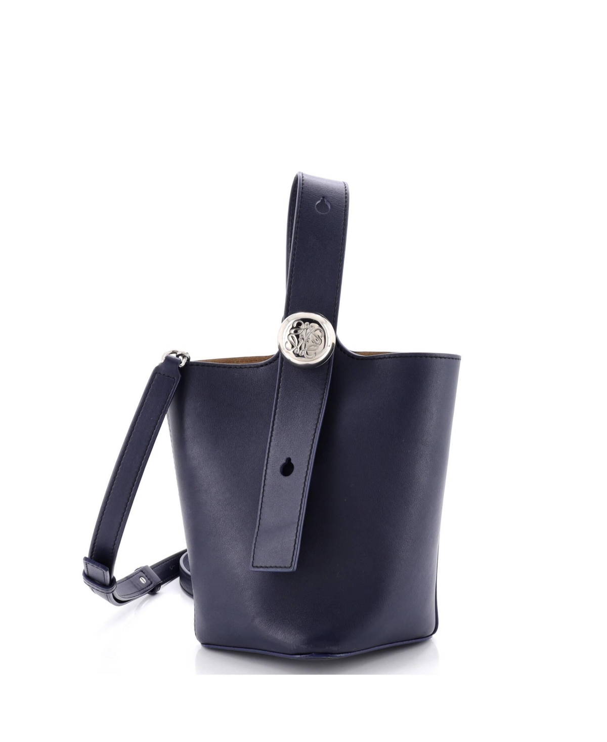 Click here for Pre-Owned Loewe Pebble Bucket Bag Leather - Blue prices
