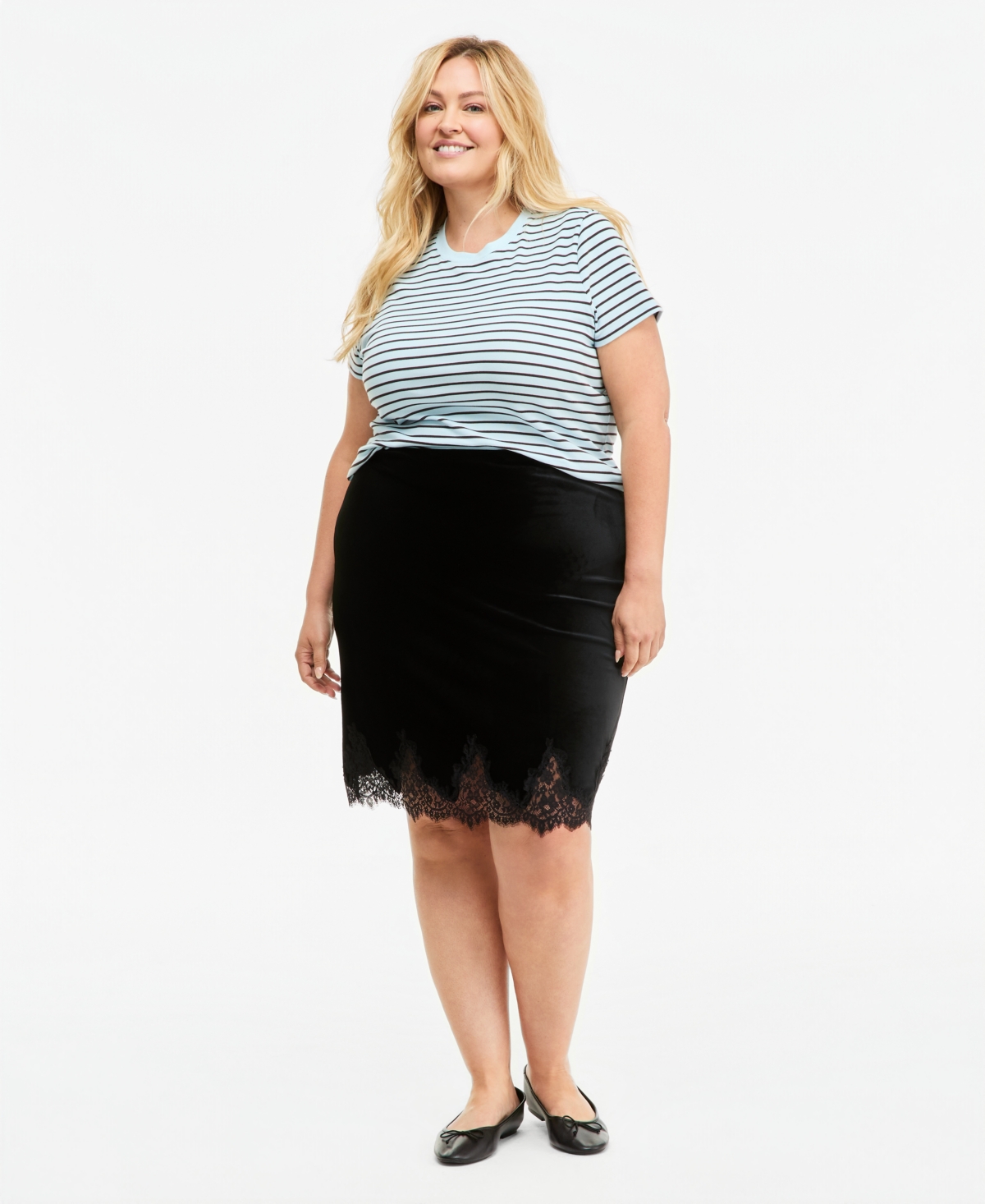 Click here for On 34th Trendy Plus Size Velvet Lace-Hem Skirt  Ma... prices