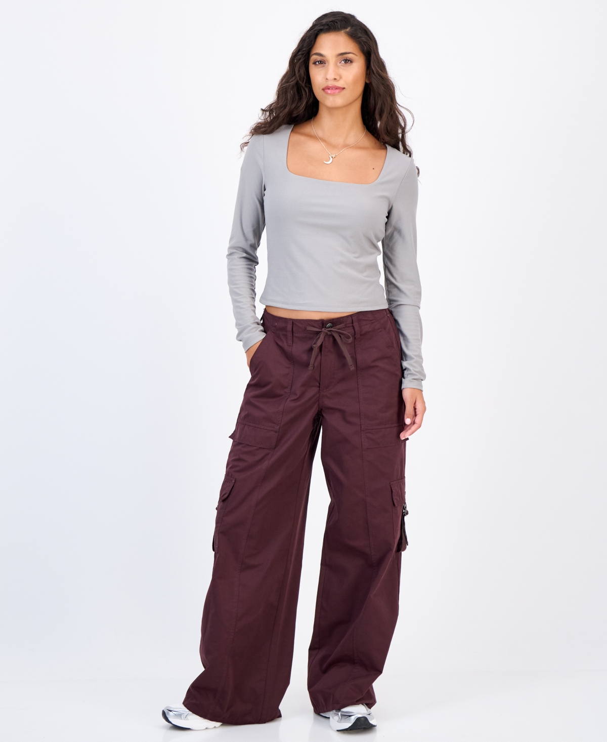 Click here for Celebrity Pink Juniors Butter Twill Wide-Leg Cargo... prices