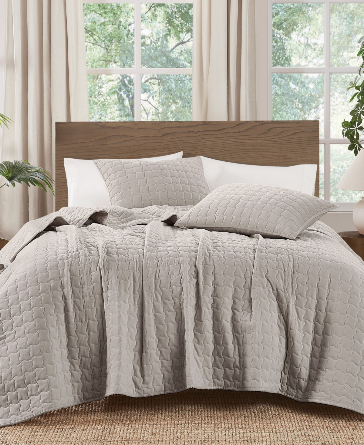 Click here for Brooklyn Loom Matte Cotton Velvet Wavy Square 3-Pi... prices