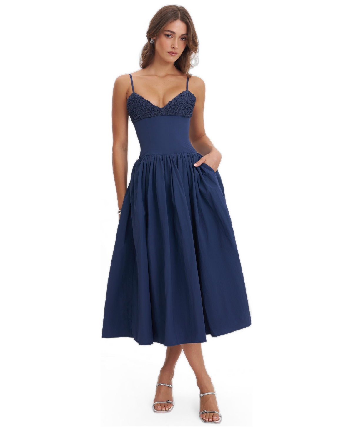 Click here for Miss Circle Womens Ailani Navy Taffeta Smocked Mid... prices