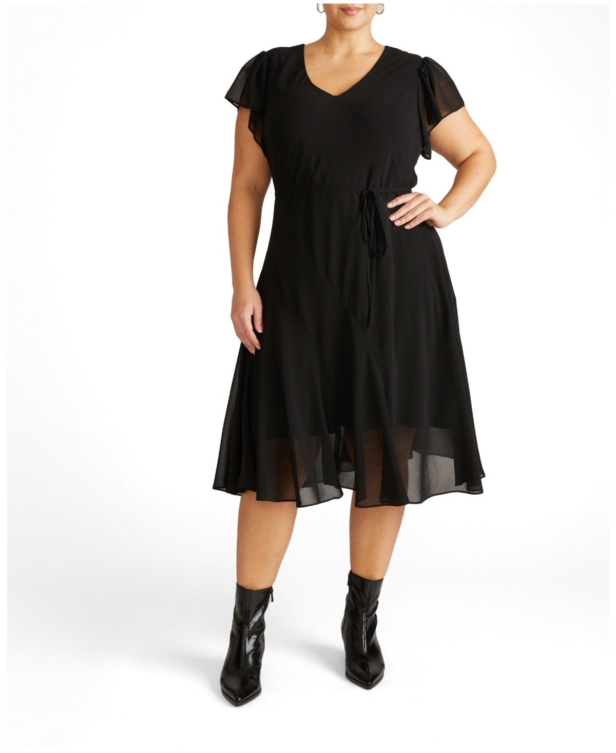Click here for Universal Standard Plus Size Seville Chiffon Dress... prices