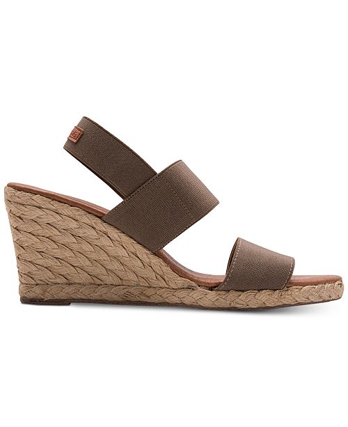 Andre Assous Allison Wedge Sandals & Reviews - Sandals & Flip Flops ...