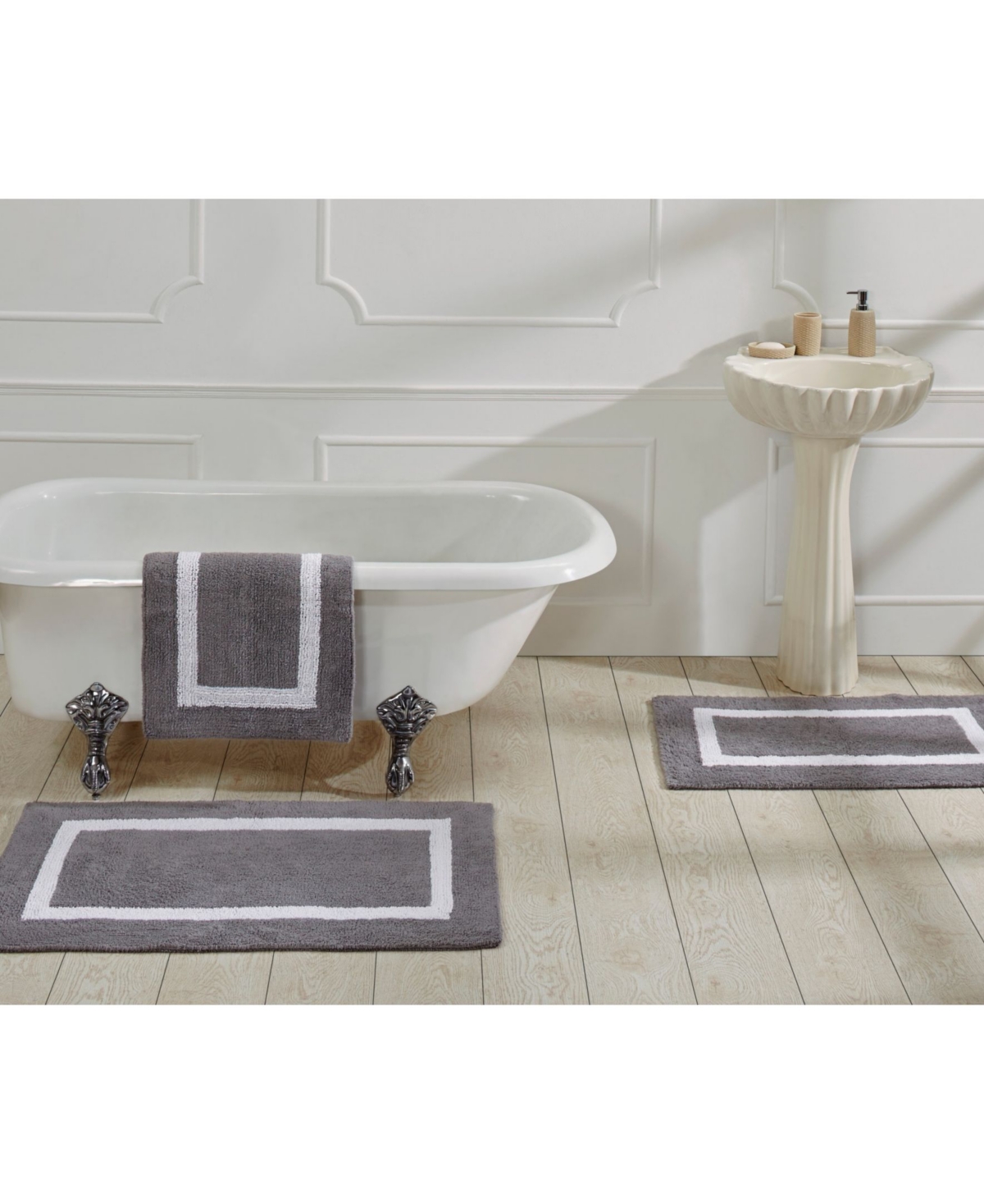 Click here for Better Trends Lux Contrast Frame Bath Rug  21 x 34... prices