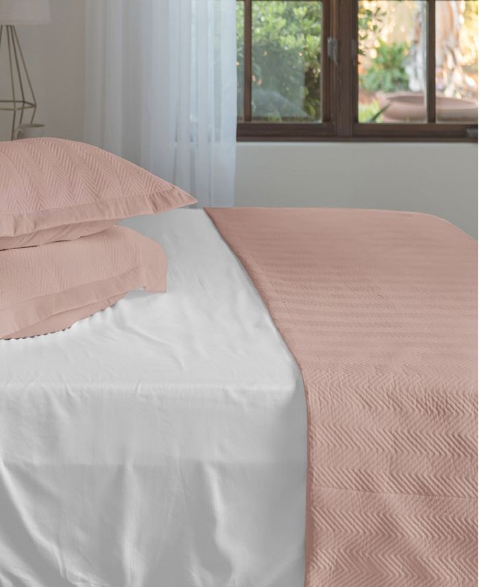 Jennifer Adams Home Jennifer Adams Matisse Queen Blanket/Coverlet - Macy's