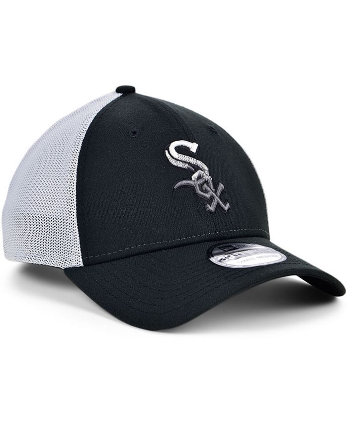 New Era Men's Chicago White Sox Black White Gradient Trucker 39THIRTY ...