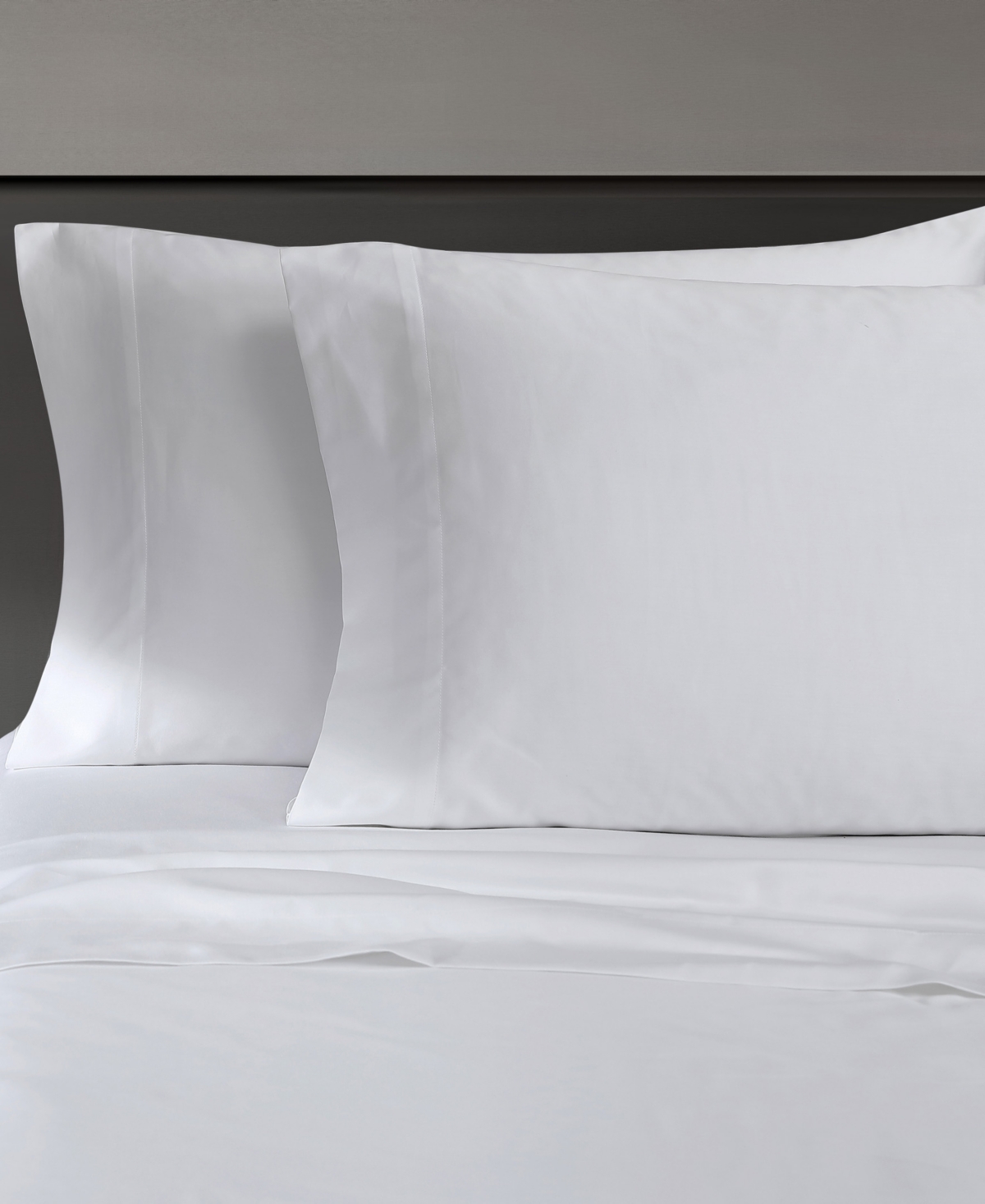 Click here for Vera Wang Solid 800 Thread Count Cotton Sateen 4 P... prices
