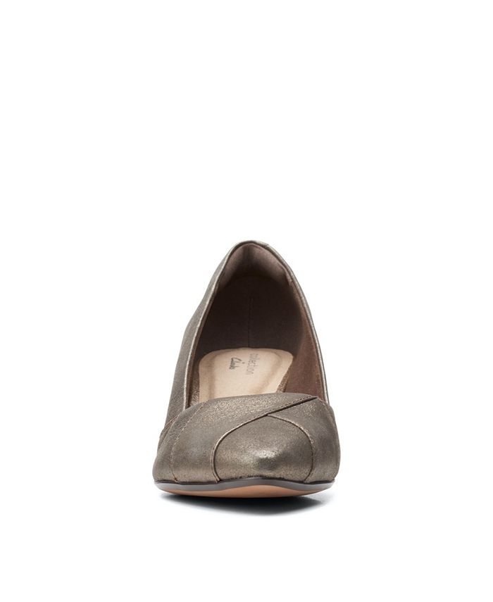 Clarks Collection Women's Linvale Sage Pumps - Macy's