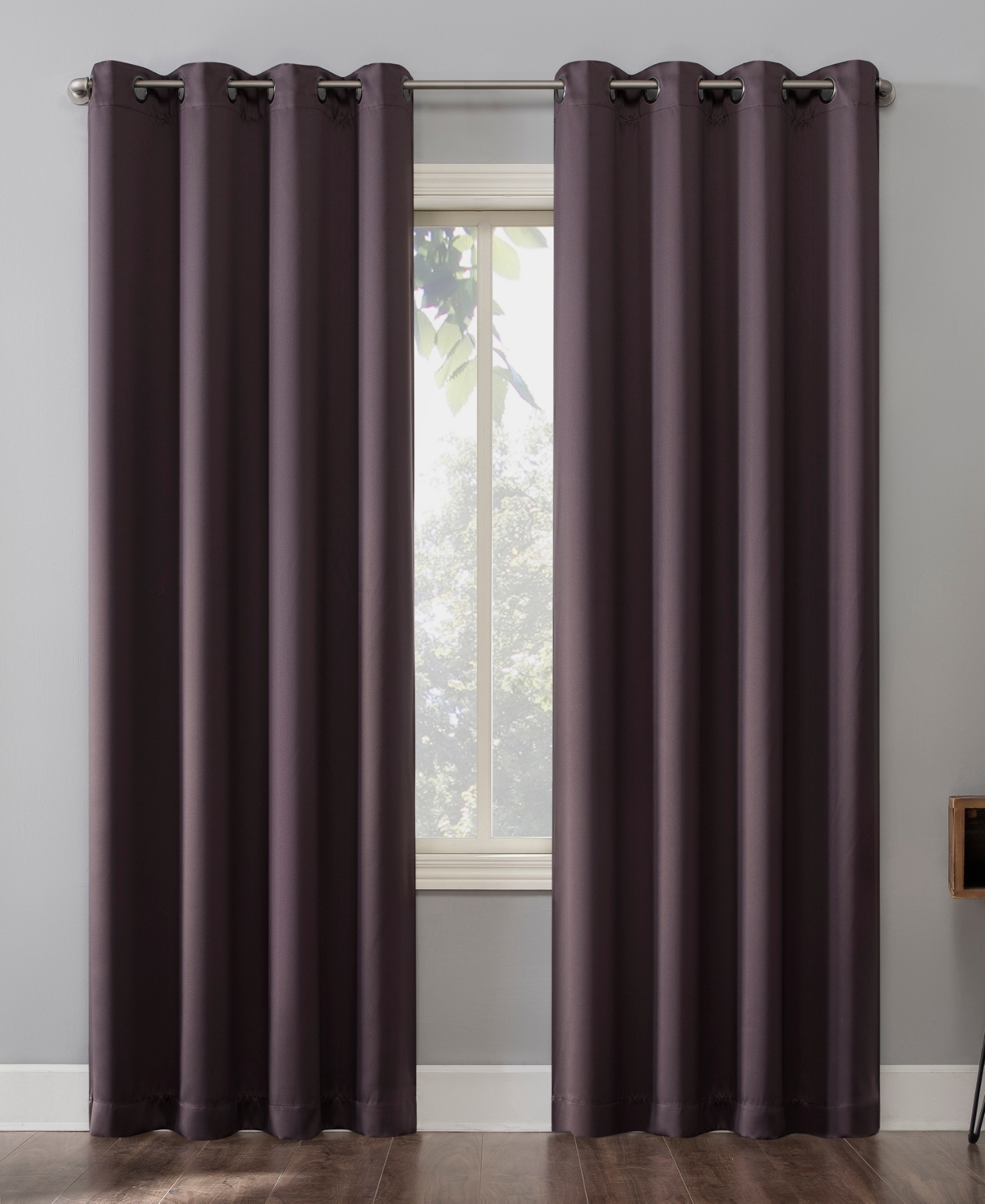 Click here for Oslo Theater Grade Extreme 100 Blackout Grommet Cu... prices