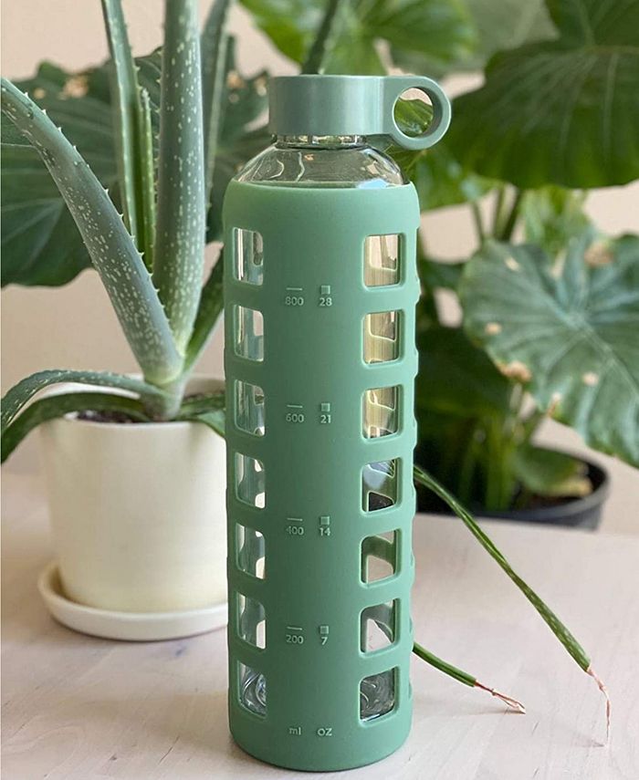 Purifyou Premium Glass Water Bottle with Non-Slip Silicone Sleeve and ...