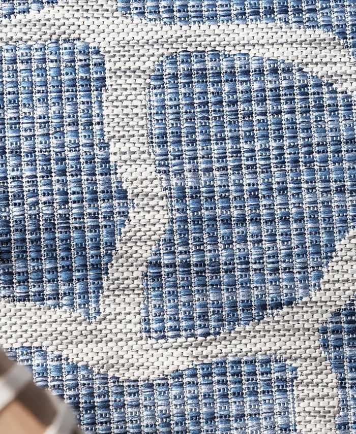 Bayshore Home Outdoor Pashio Safari II Giraffe 7' x 10' Area Rug - Macy's