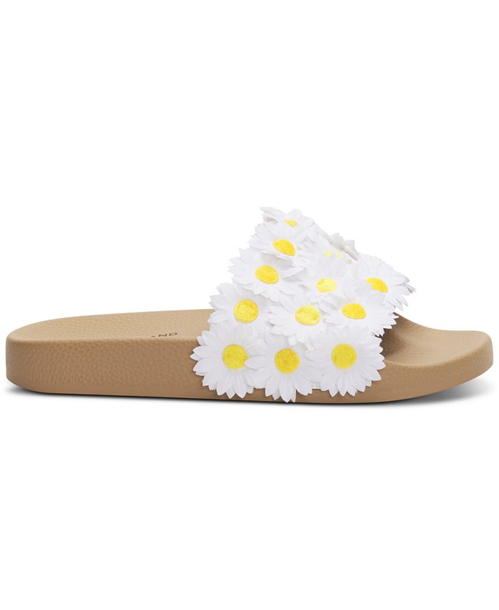 Lucky Brand Women's Gellion Daisy Pool Slides - Macy's