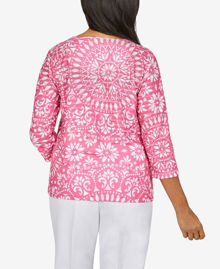 Alfred Dunner Petite Siesta Key Monotone Medallion Ruffle Top & Reviews ...