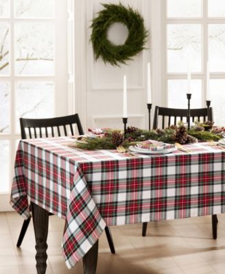 Elrene Home Fashions Christmas Classic Holiday Plaid Cotton Napkins  Set of 8