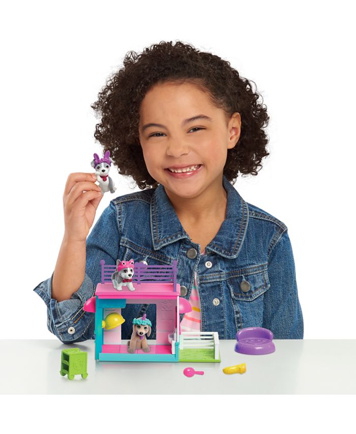 Barbie Pets Spa Day Playset, 8 Piece Connectible Playset with Figures ...