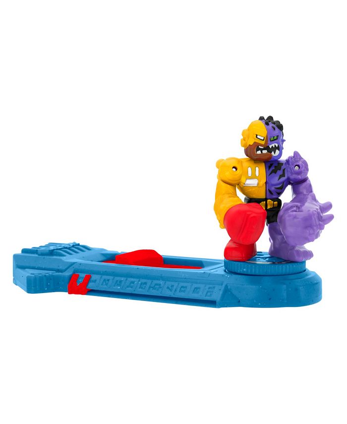 Akedo Buster Splits Versus Sweatstain - Macy's