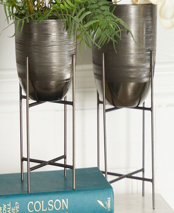 Rosemary Lane Metal Planter with Removable Stand Set of 2 - Macy's