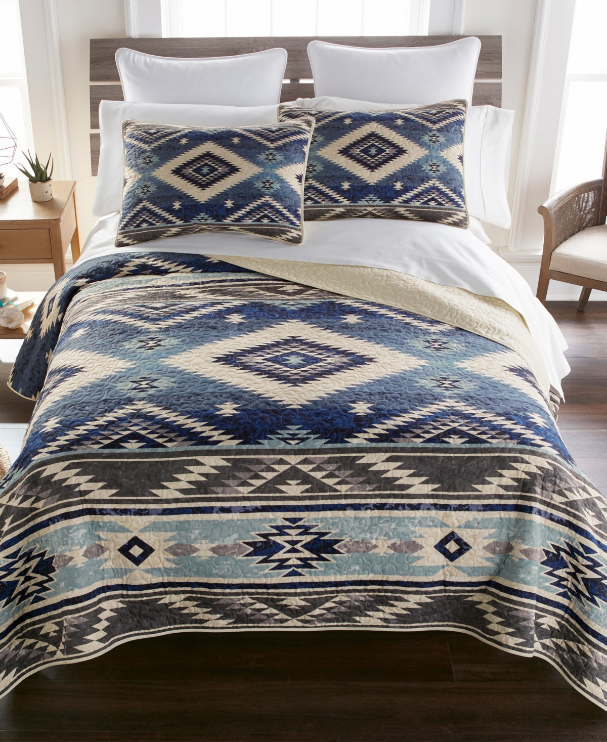 Click here for Donna Sharp Desert Hill 3-Piece Prewashed Quilt Se... prices