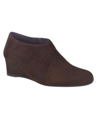 Impo Women's Ginger Stretch Wedge Shooties - Macy's