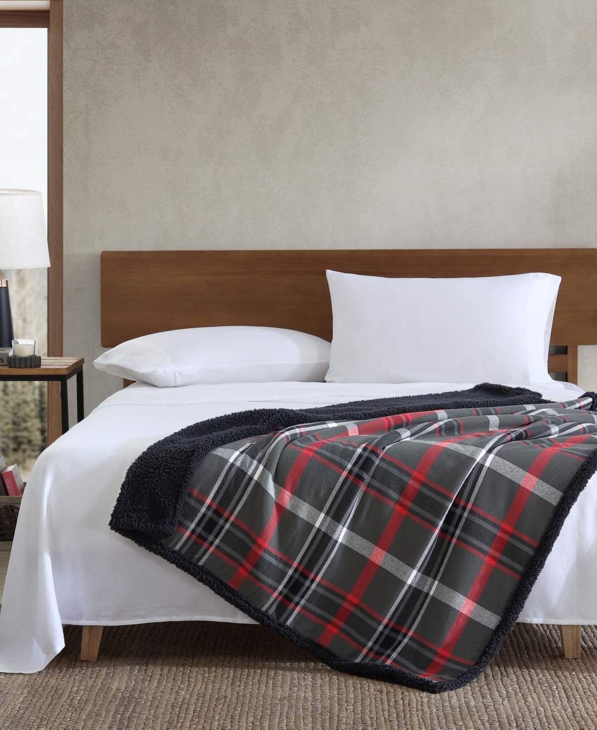 Click here for Eddie Bauer Winslow Cotton Yarn Dyed Flannel Rever... prices