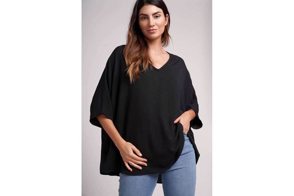 Click here for Claire Top - Noir black prices