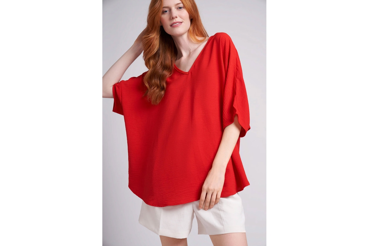 Click here for Claire Top - Simply red prices