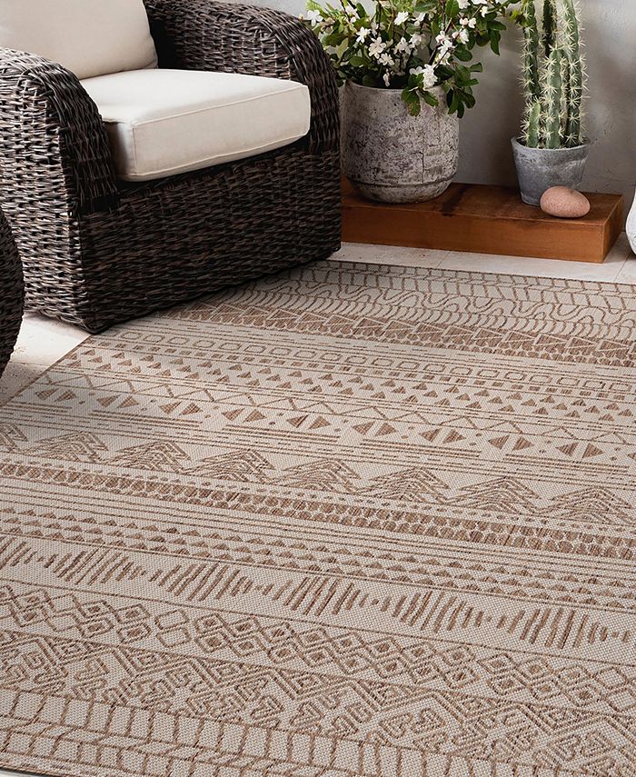 Main Street Rugs Bays Outdoor 122 2' x 3' Area Rug - Macy's