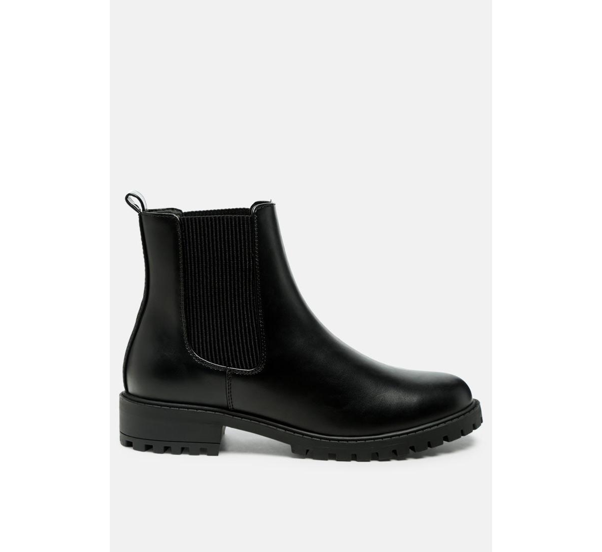 Click here for Prolt Chelsea Ankle Boots Women - Black prices