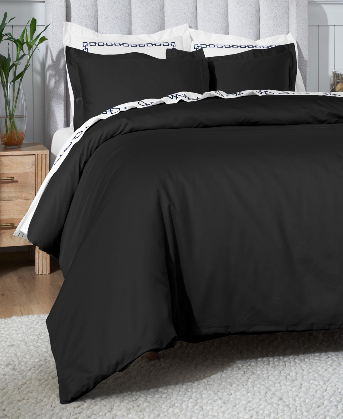 Click here for Superior 650-tc Egyptian Cotton Solid Luxury Duvet... prices