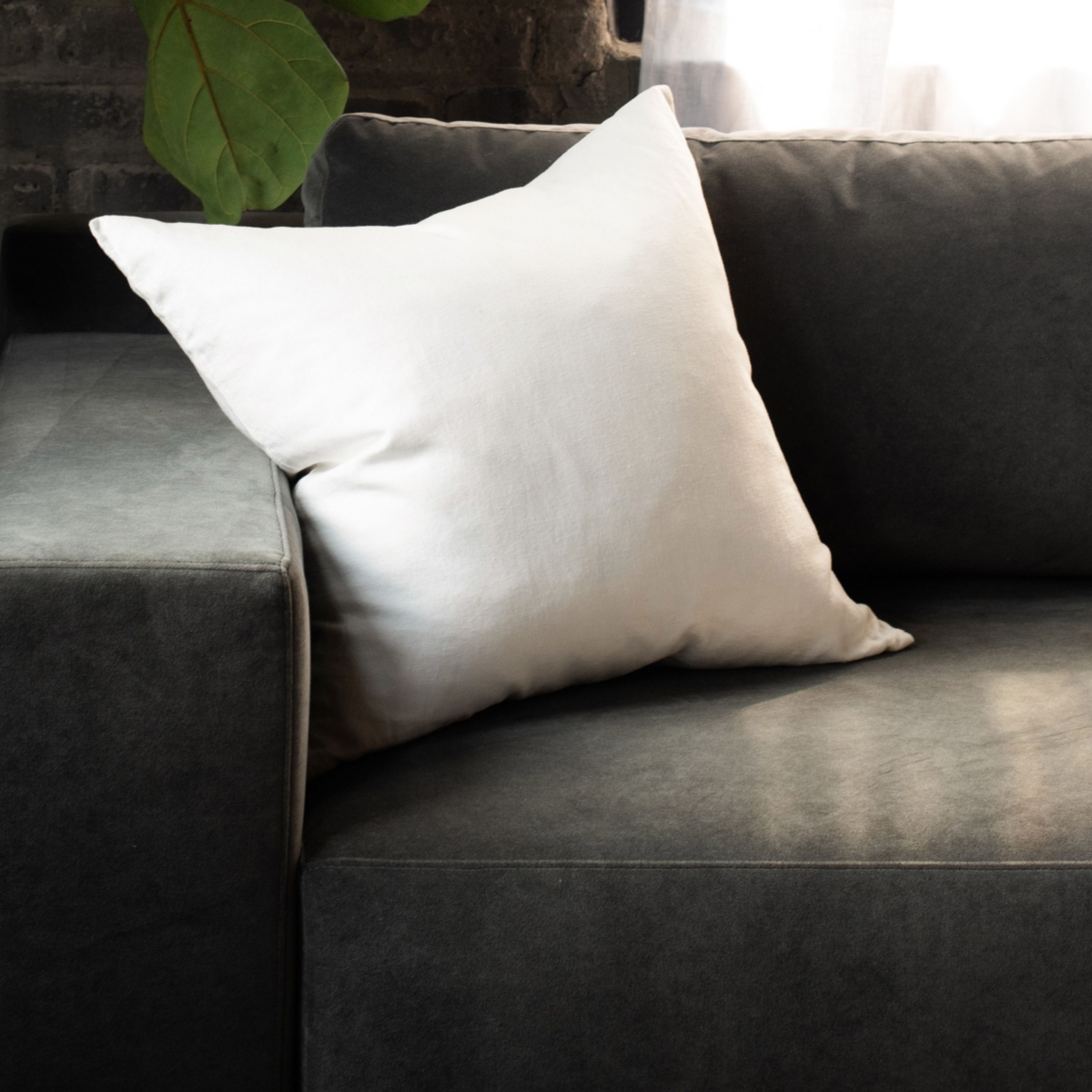 Click here for 20" x 20" French Linen Pillow with Remov... prices