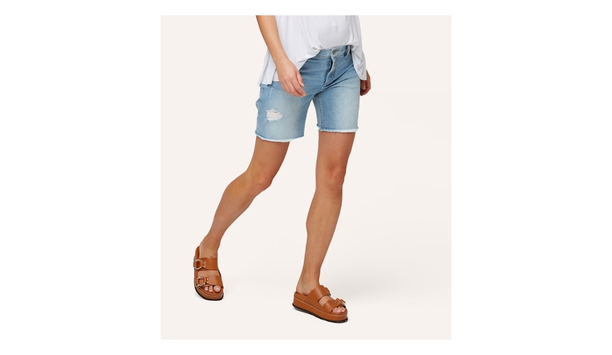 Click here for Nom Maternity Montauk Denim Short - Pale blue prices