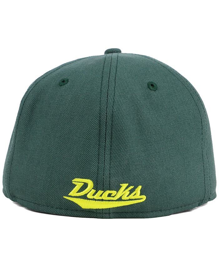 Nike Oregon Ducks True College Fitted Cap - Macy's