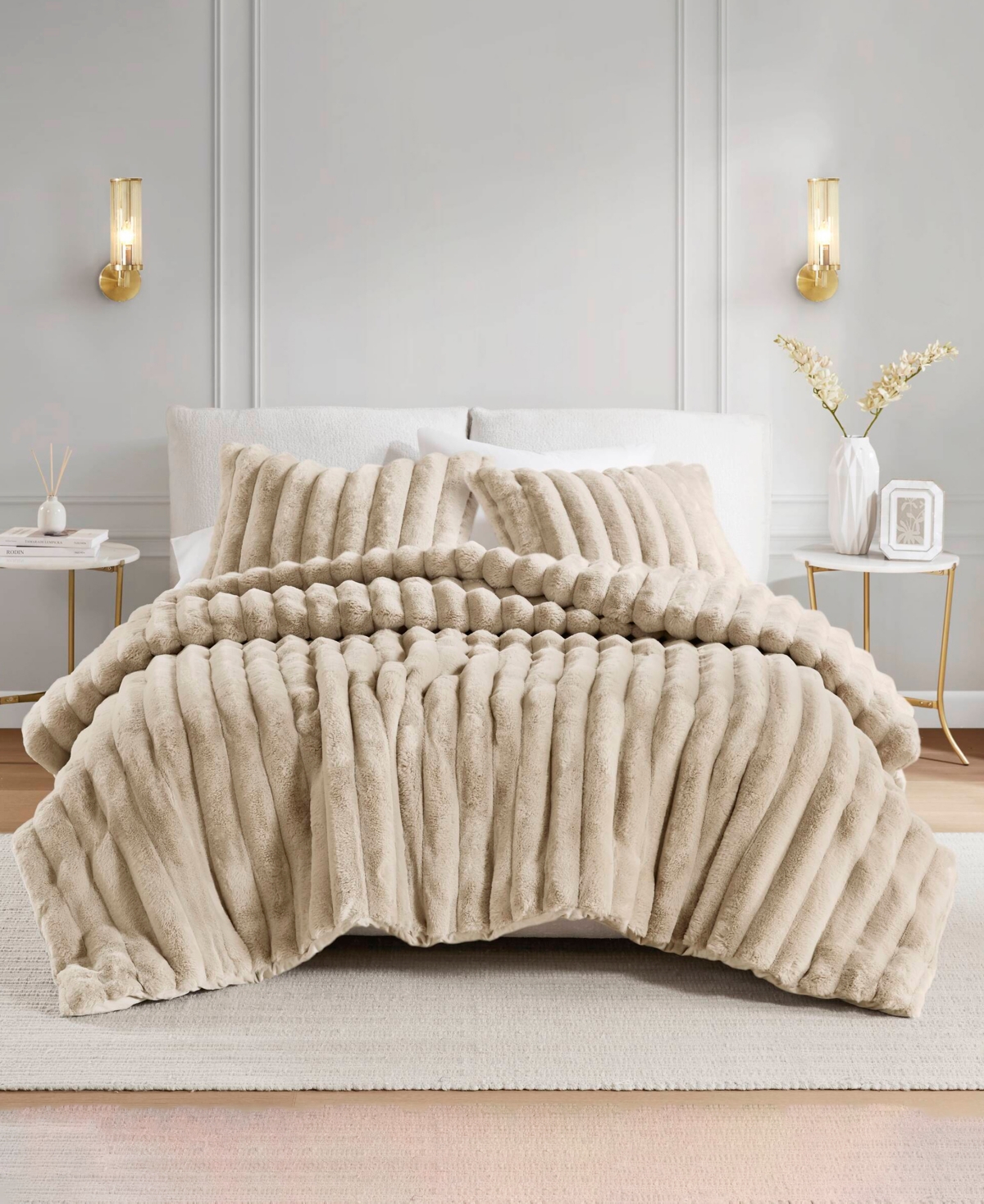 Click here for Madison Park Jasmine Faux Fur Reverse to Velvet 3-... prices