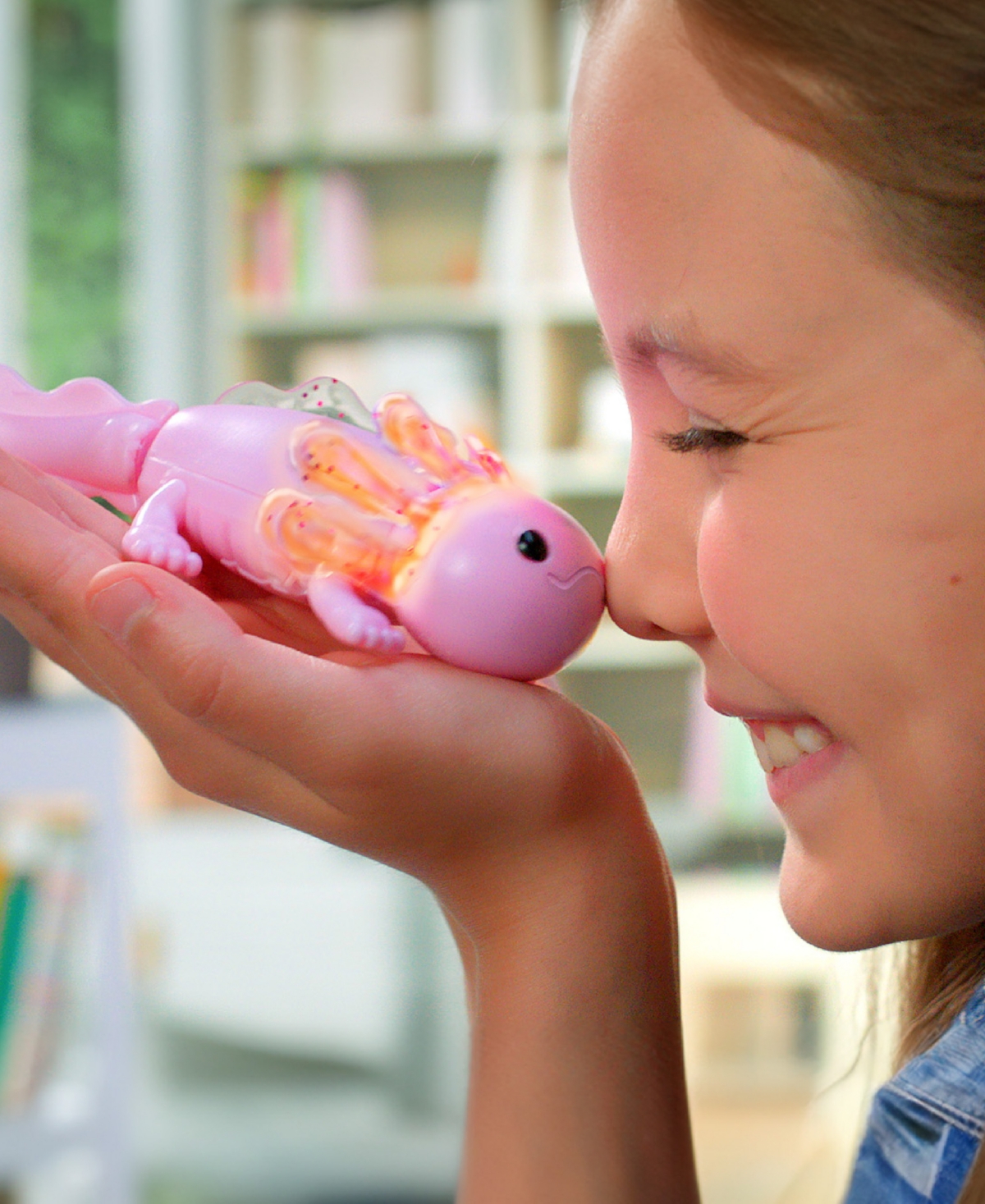 Fingerlings Interactive Baby Axolotl With Inflatable Pool In Multicolor ...