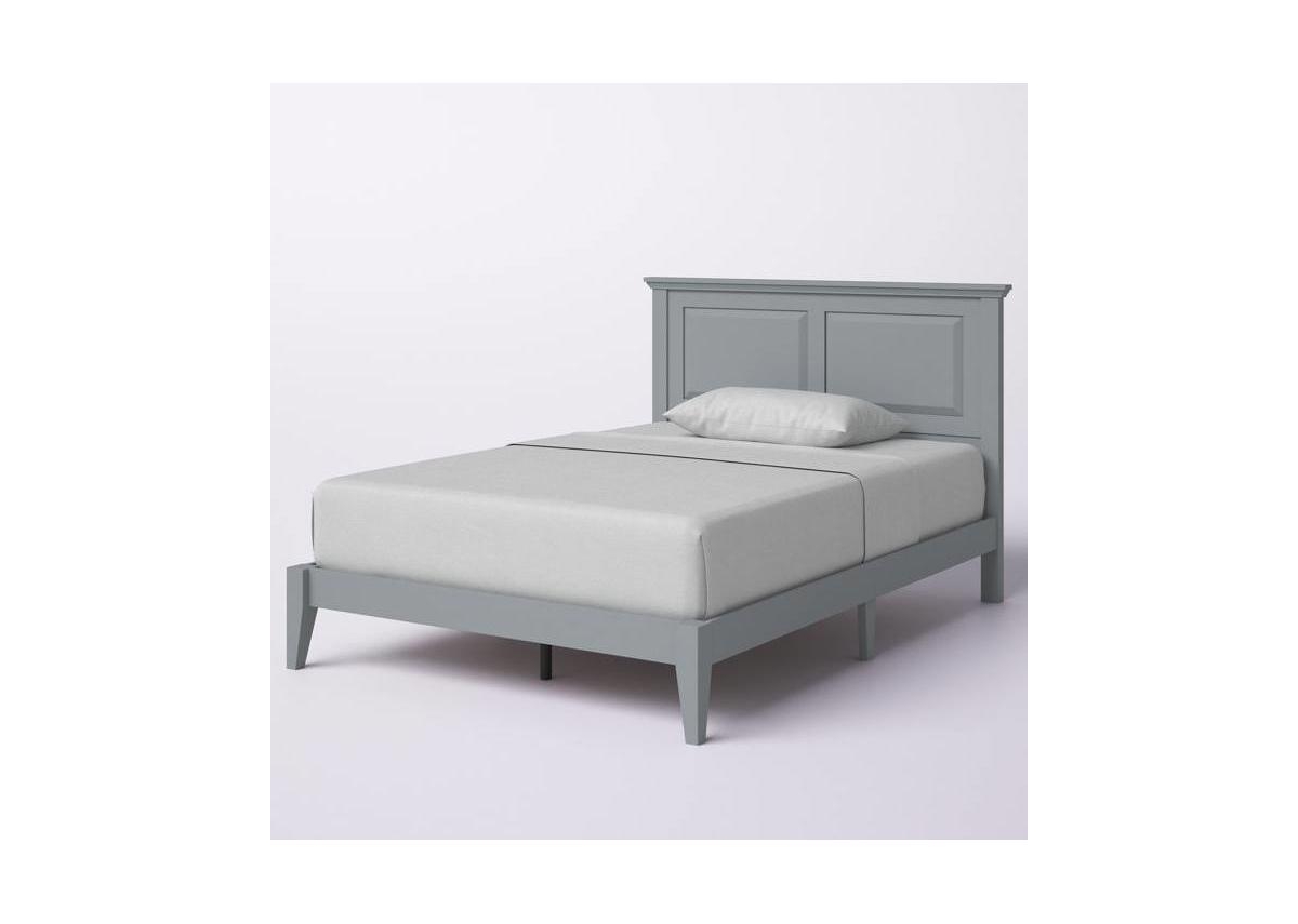 Click here for Sturdy Traditional Bed Frame with Headboard ȁ... prices